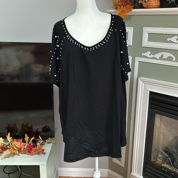 BloomChic | Tops | Bloomchic Pearlembellished Blouse | Poshmark